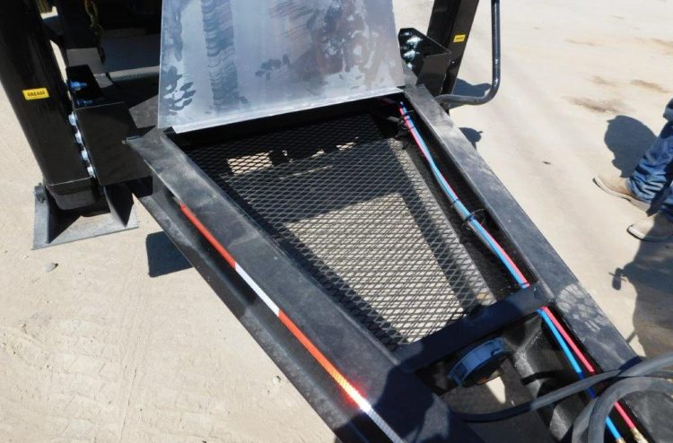 NEW GINCOR D300 TILT/RAMP TRAILER - Darling Sons Intl