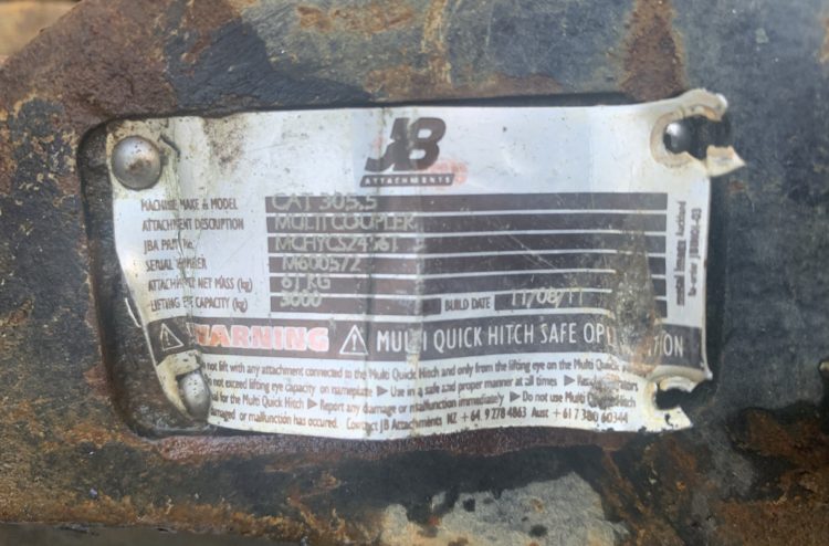 JB QUICK COUPLER (CAT 305.5) – Darling Sons Intl