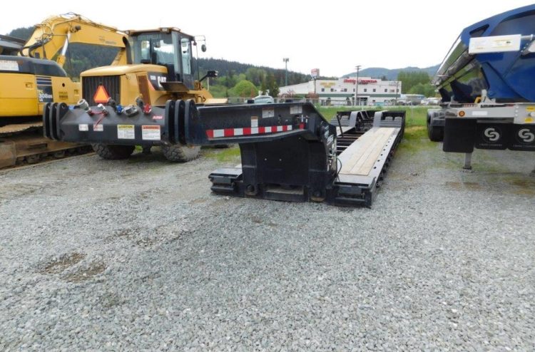 GALLERY - NEW 2021 LOAD KING SIGNATURE SERIES 60-TON LOWBOY - Darling ...