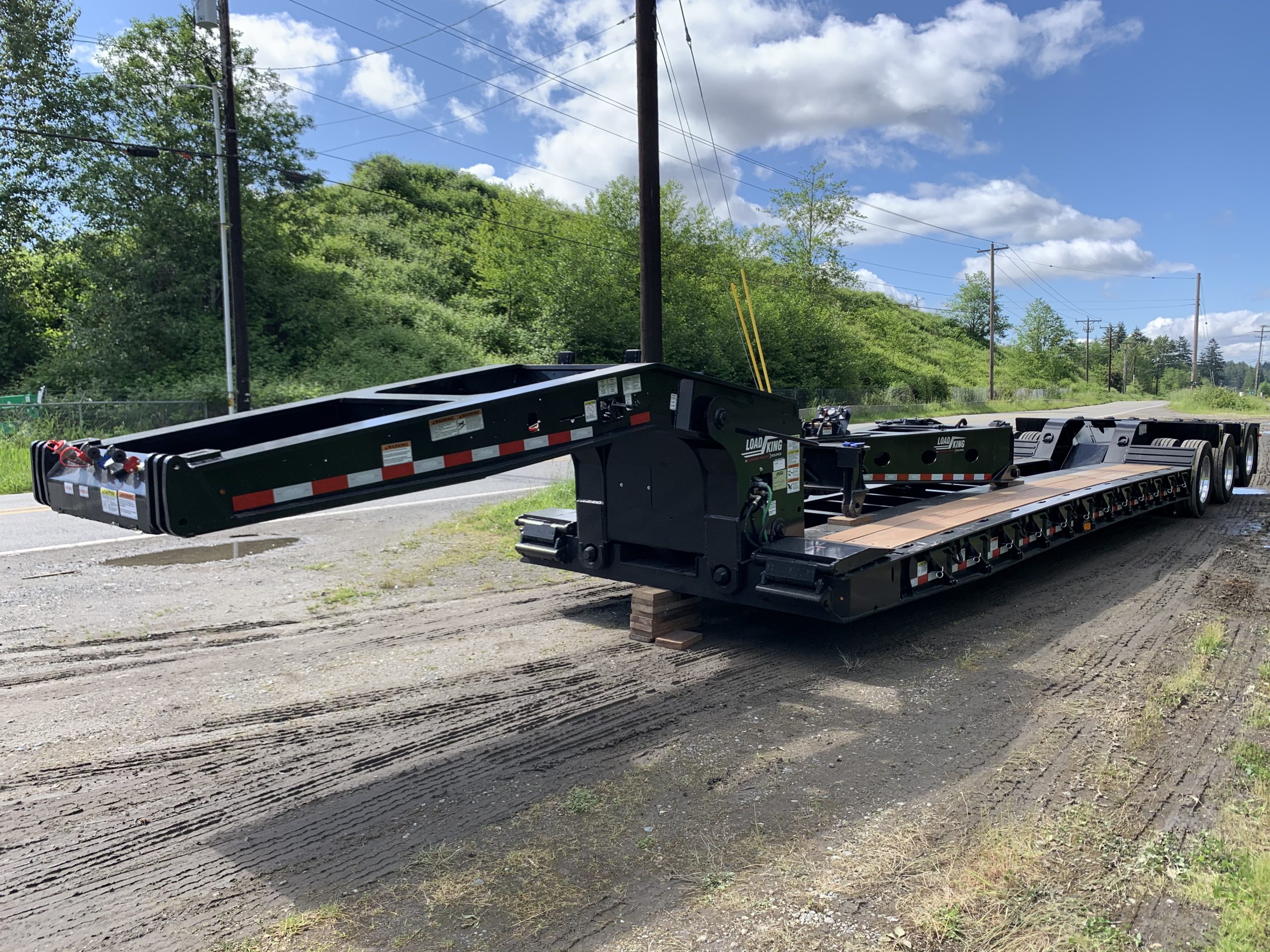 GALLERY - NEW 2021 LOAD KING SIGNATURE SERIES 60-TON LOWBOY - Darling ...