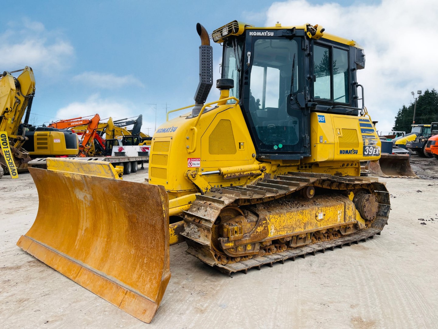 2019 KOMATSU D39EX-24 - Darling Sons Intl