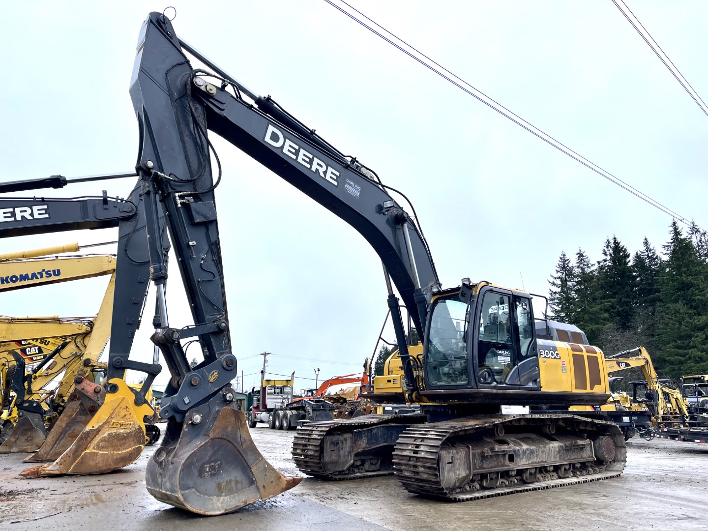 2018 DEERE 300G EXCAVATOR - Darling Sons Intl